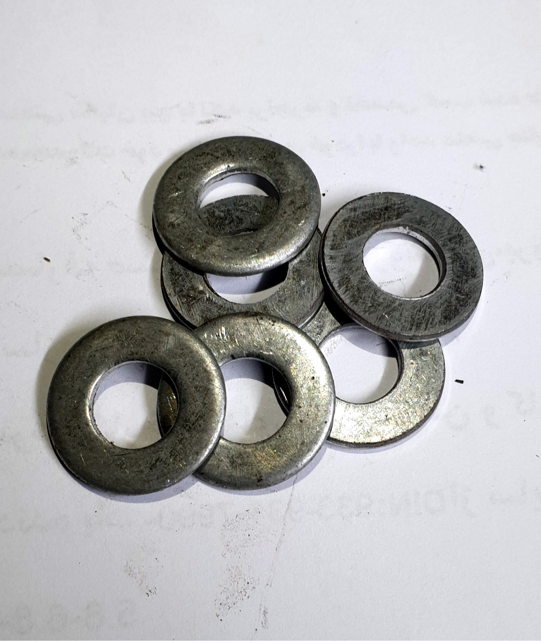 واشر تخت آهنی - صنایع پیچ و مهره پایاپیچ